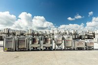 HOYER fleet grows to 50,000 IBCs | Bulk Distributor