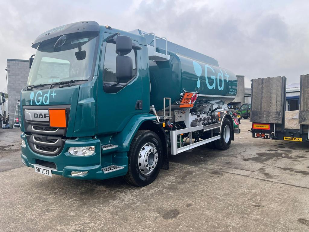 bp acquires 30% stake in the UK’s largest provider of low emission ...