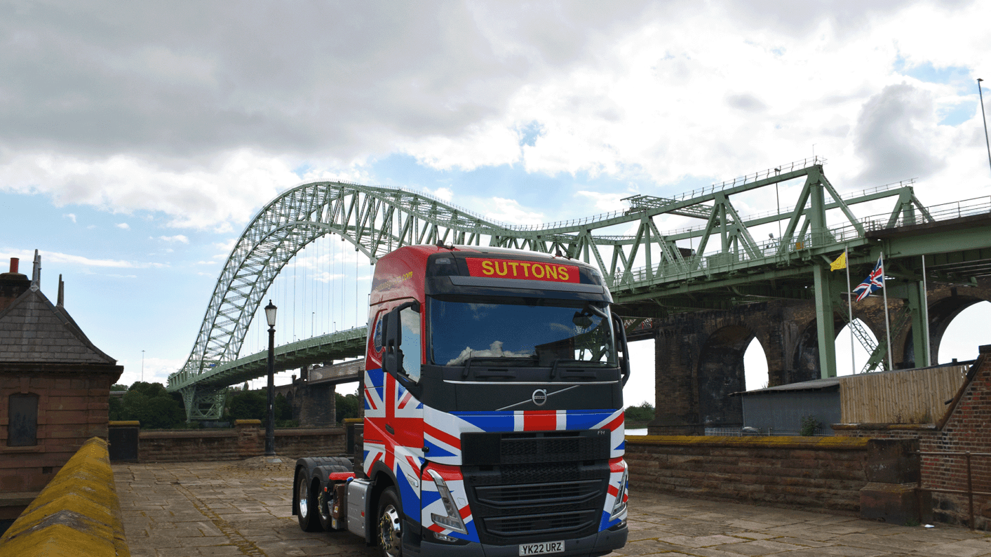 Suttons Tankers unveils Platinum Jubilee livery – Bulk Distributor