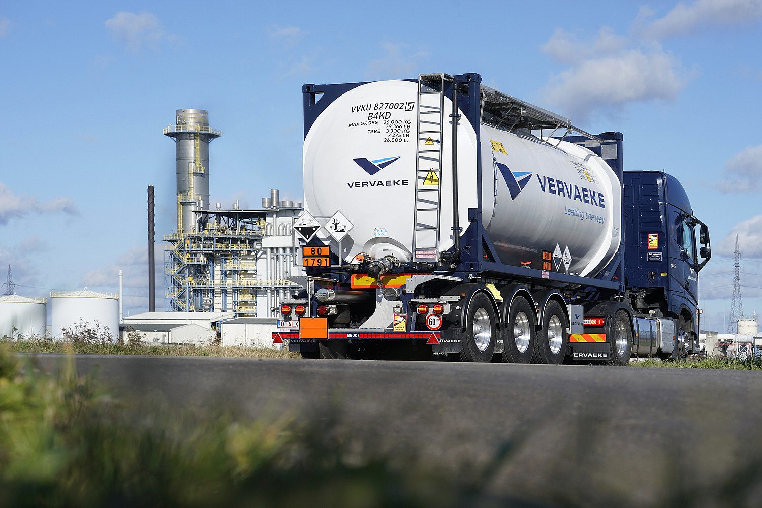 Vervaeke opts for first composite tank | Bulk Distributor