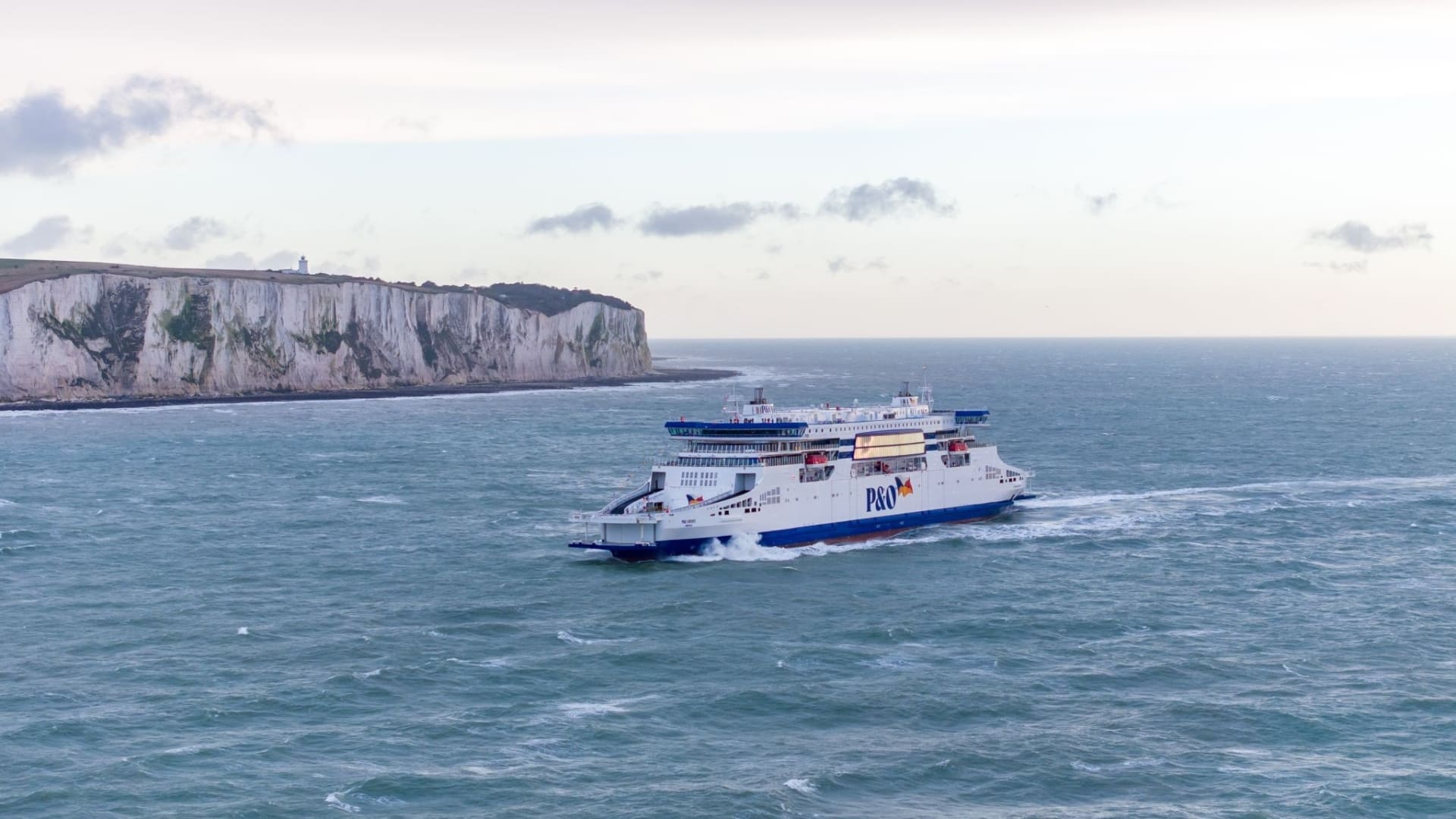 P&O Ferries launches 2nd Hybrid Vessel on Dover-Calais Route | Bulk ...