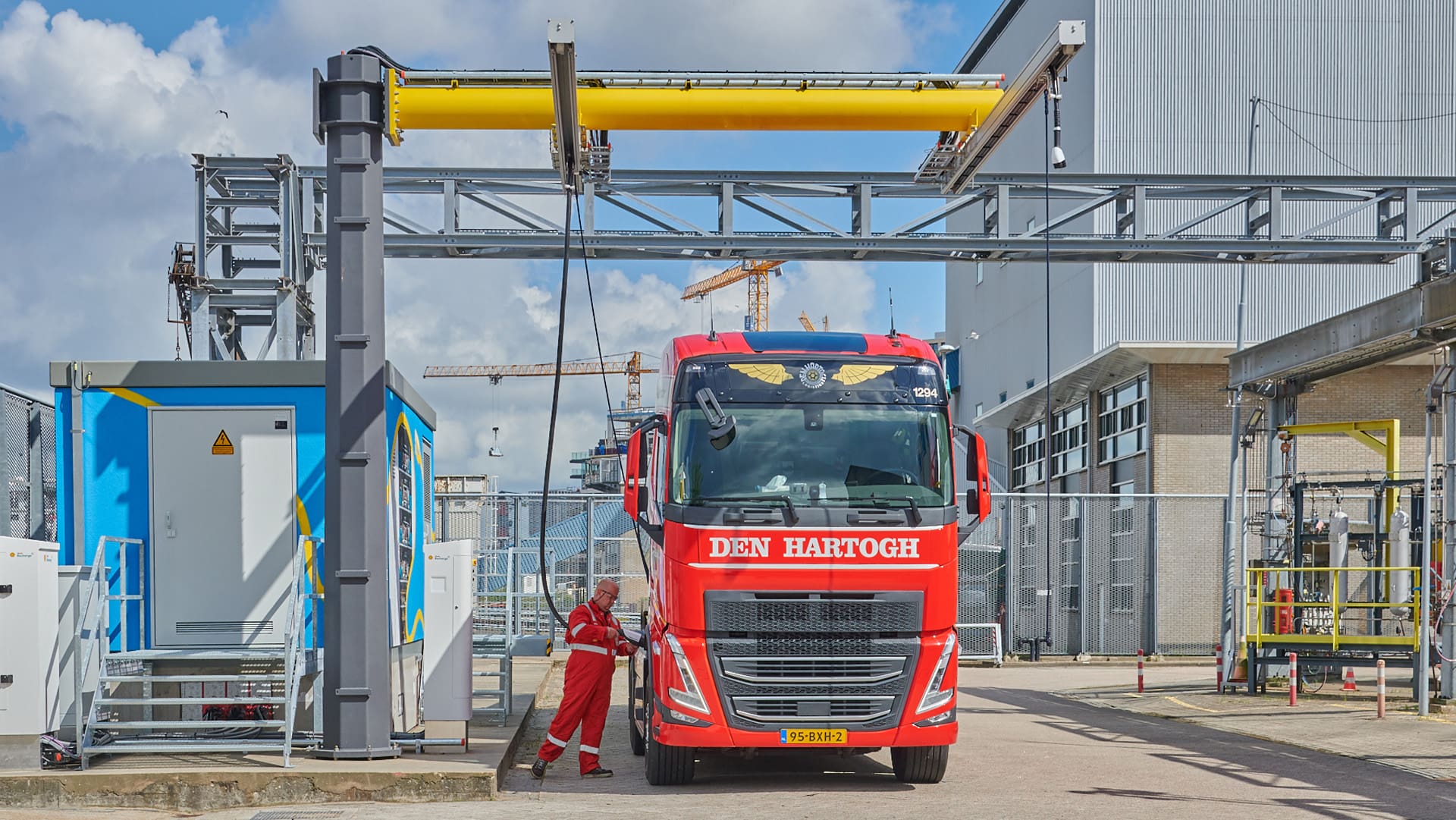 First combined megawatt charger for the transport sector – Bulk Distributor