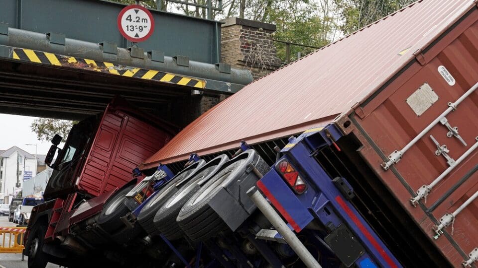 Durite introduces new AI low bridge detection system – Bulk Distributor